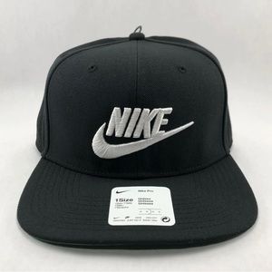 Nike | Accessories | Nike Pro Drifit Blackwhite Adjustable Classic ...